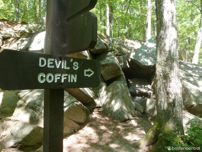 A Visit to Purgatory Chasm State Reservation