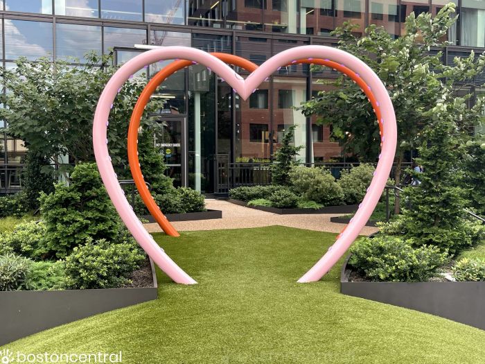 Kendall Square Urban Rooftop Garden