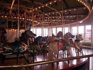 Fall River Carousel Rides (Local Guide)