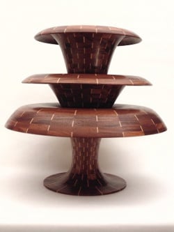 Turning Wood: The Art of the Woodturner (Local Guide)